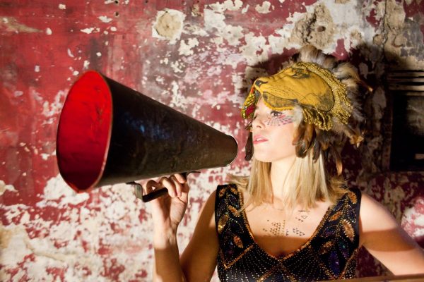 Interview: What is Hen Hoose? With founder Tamara Schlesinger (MALKA ...