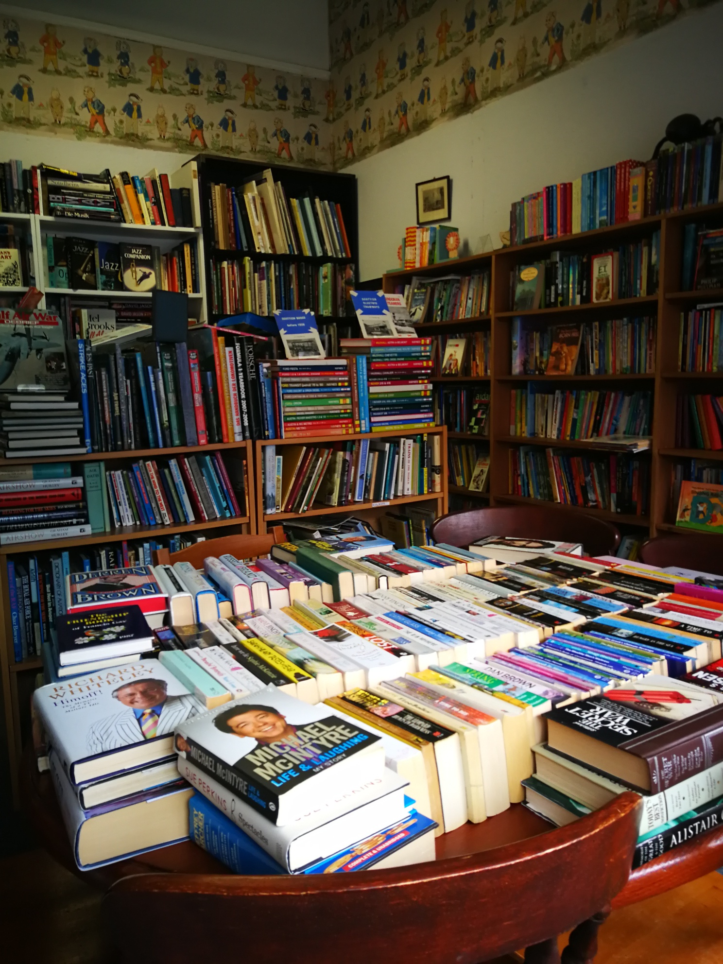 Abbey Books, 21 Wellmeadow St, Paisley PA1 2EF