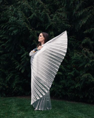 Linder Sterling: Cutting Through the Noise, Reimagining the Myth ...